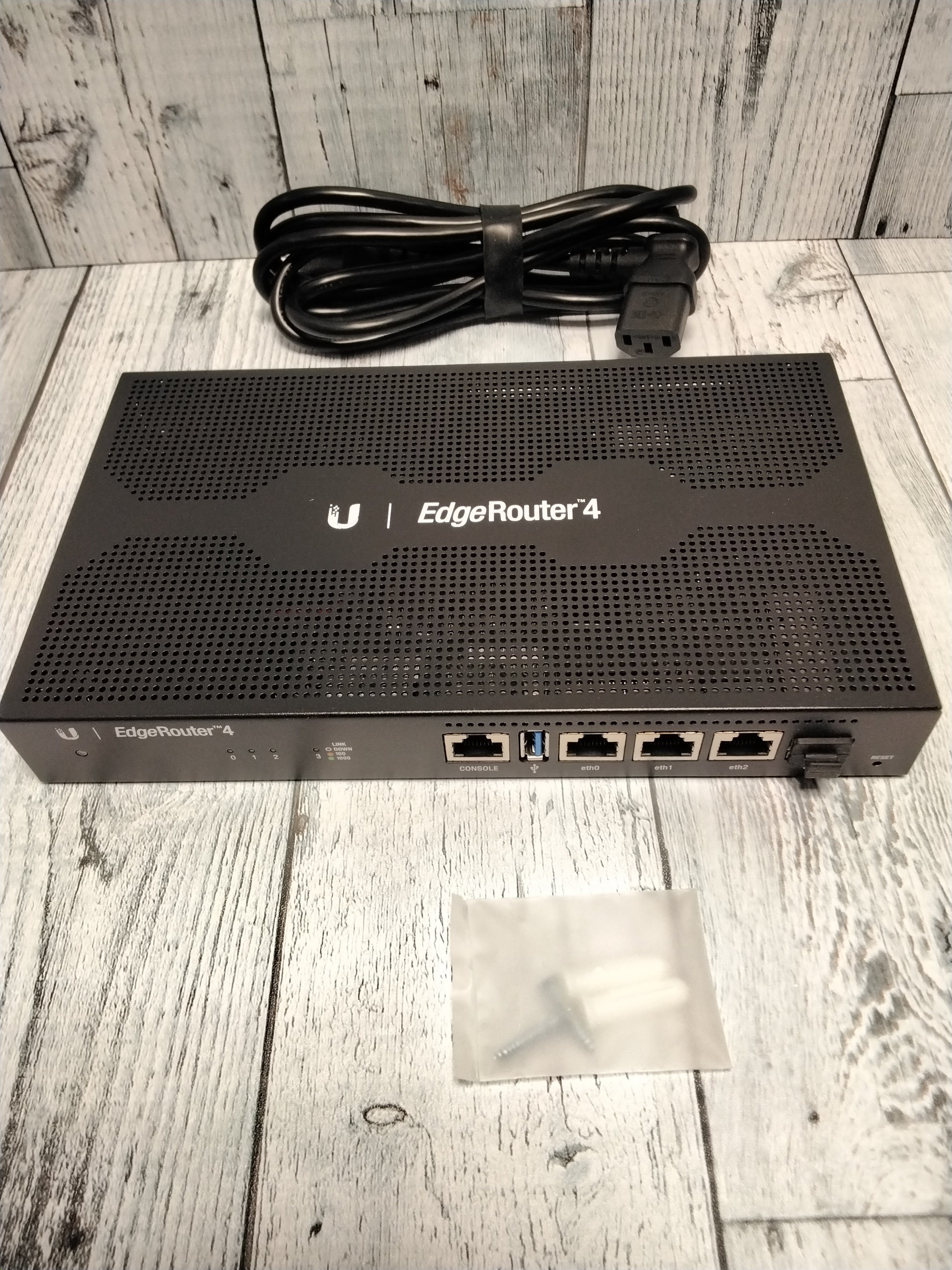 Ubiquiti EdgeRouter 4