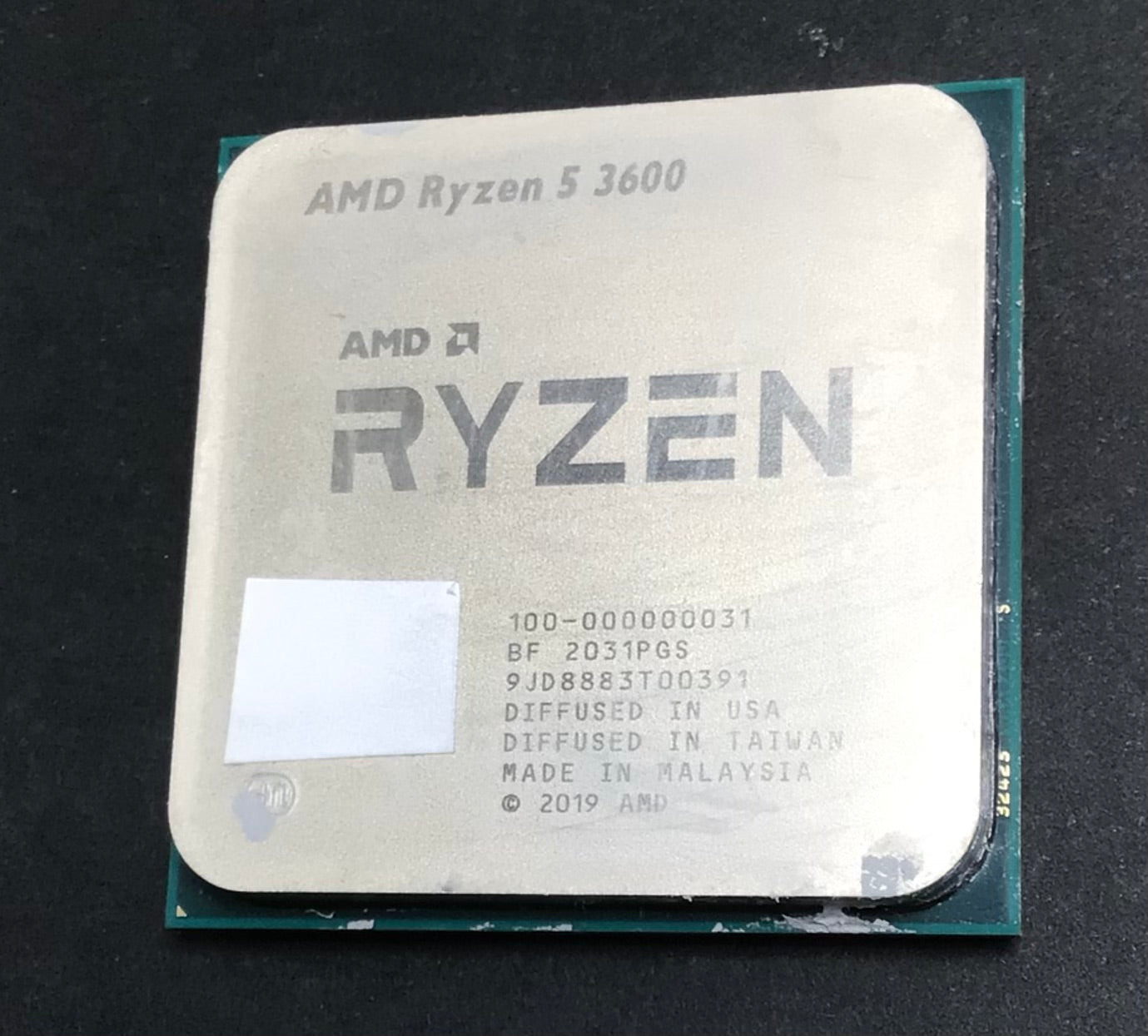 AMD Ryzen 5 3600 6-Core, 12-Thread Desktop Processor with Wraith Steal
