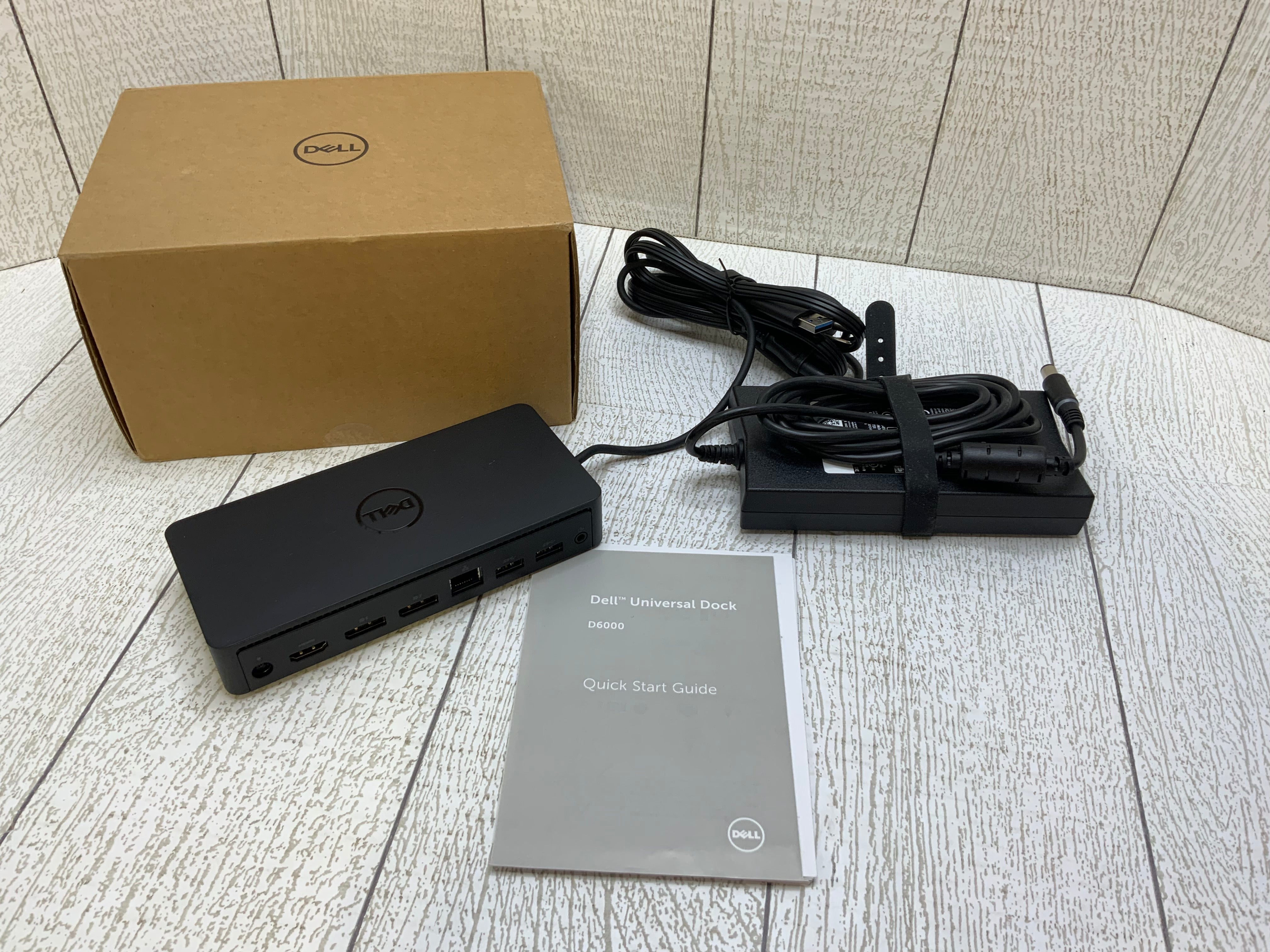 Dell Universal Dock - D6000 with HDMI Cable and Power Supply