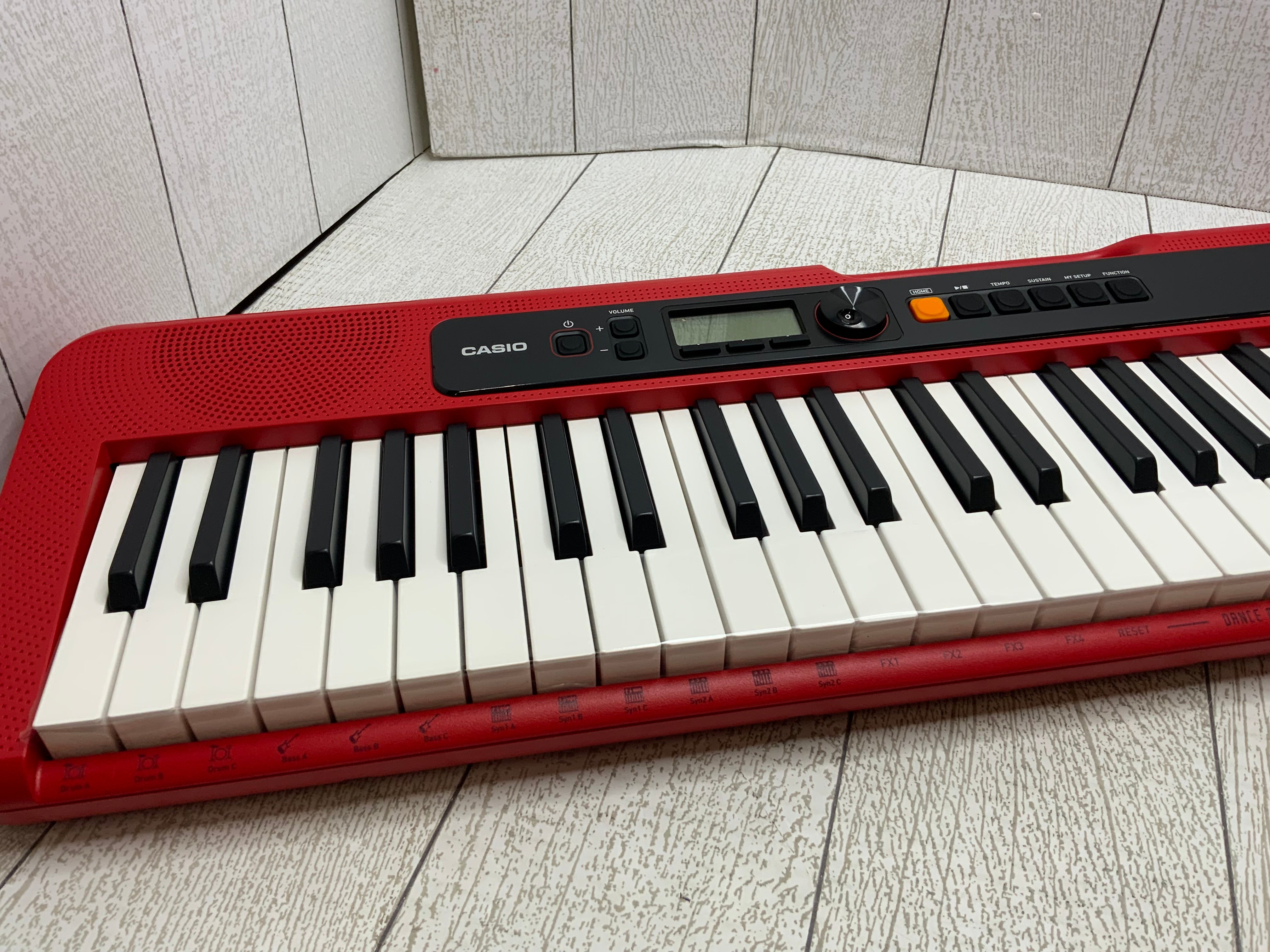 Casio Casiotone, 61-Key Portable Keyboard with USB, RED (CT-S200RD)