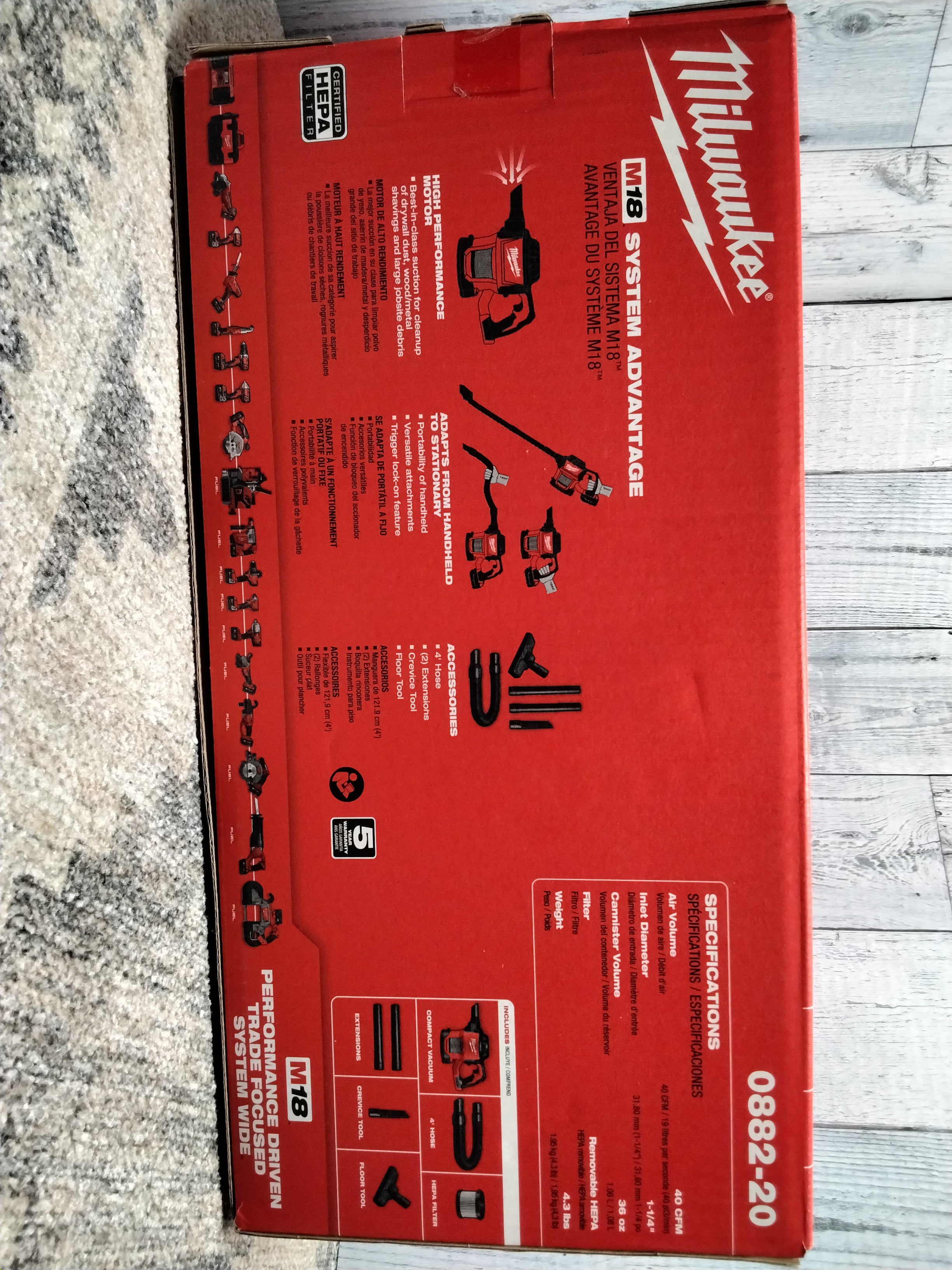 Milwaukee 0882-20 M18 Lithium Ion Cordless Compact 40 CFM Hand Held Va