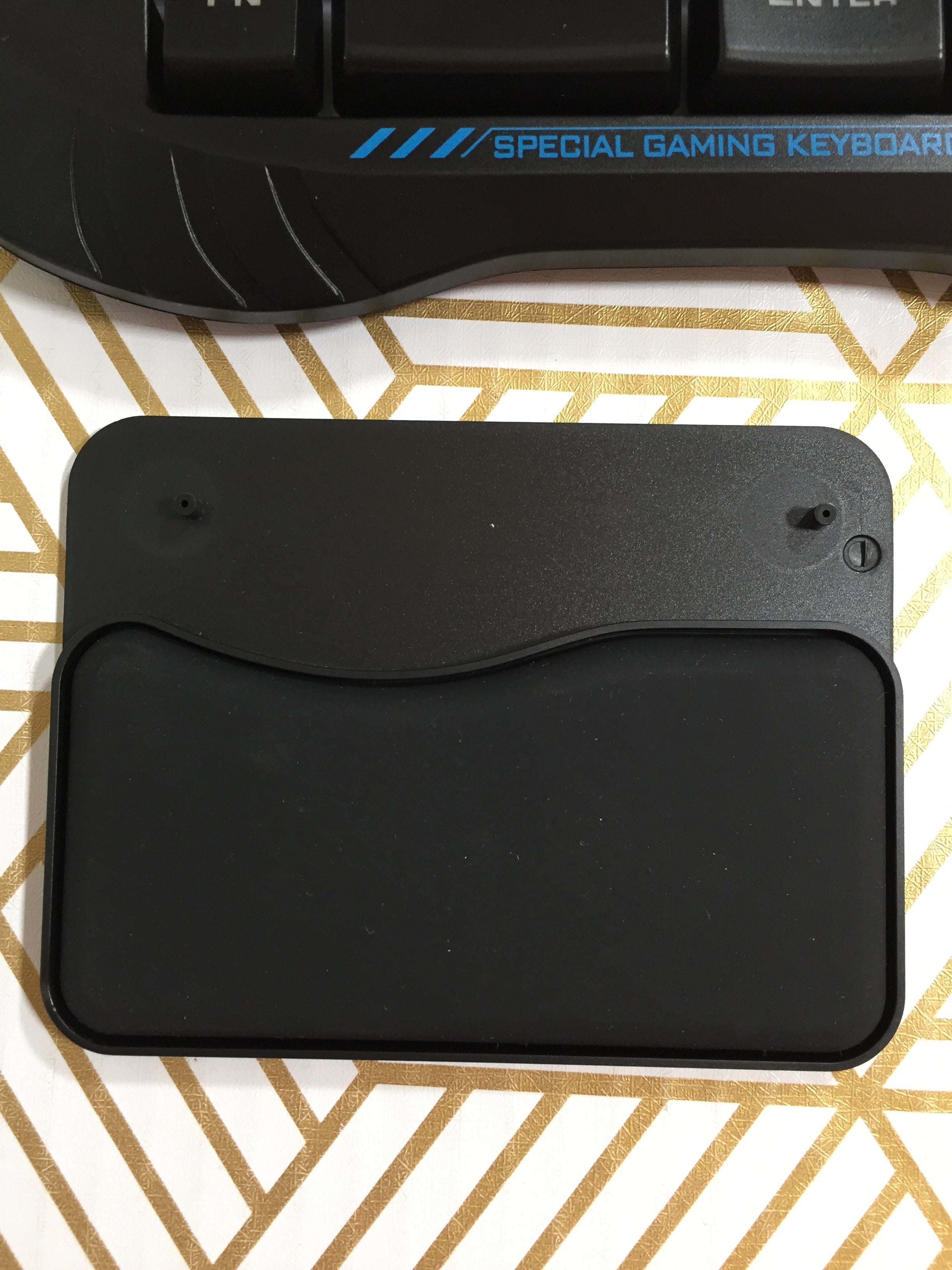 Beastron Aula Excalibur One Handed Mechanical Gaming Keyboard, Blue Sw