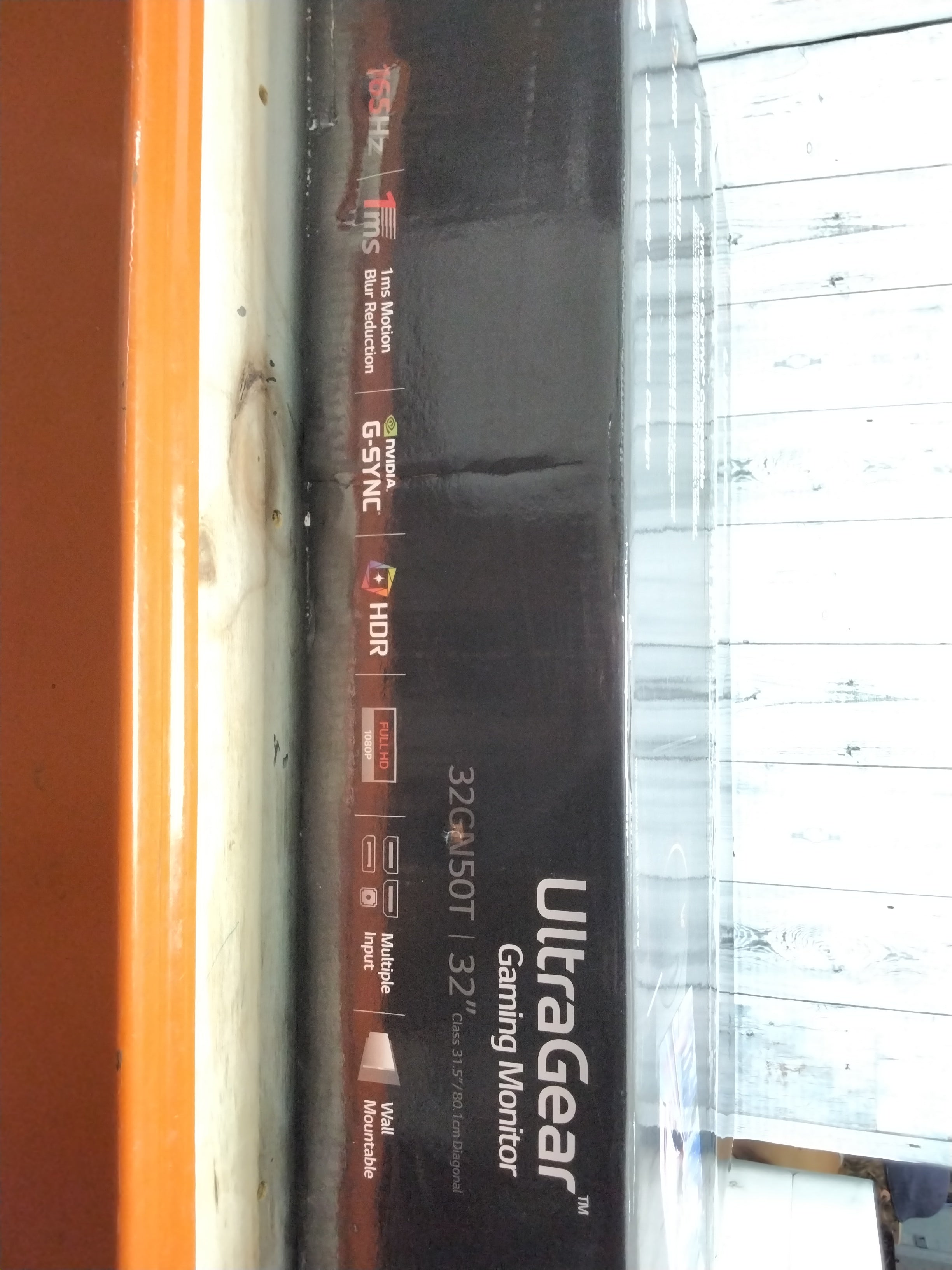 LG 32GN50T-B 32" Class Ultragear FHD Gaming Monitor with G-SYNC Compat