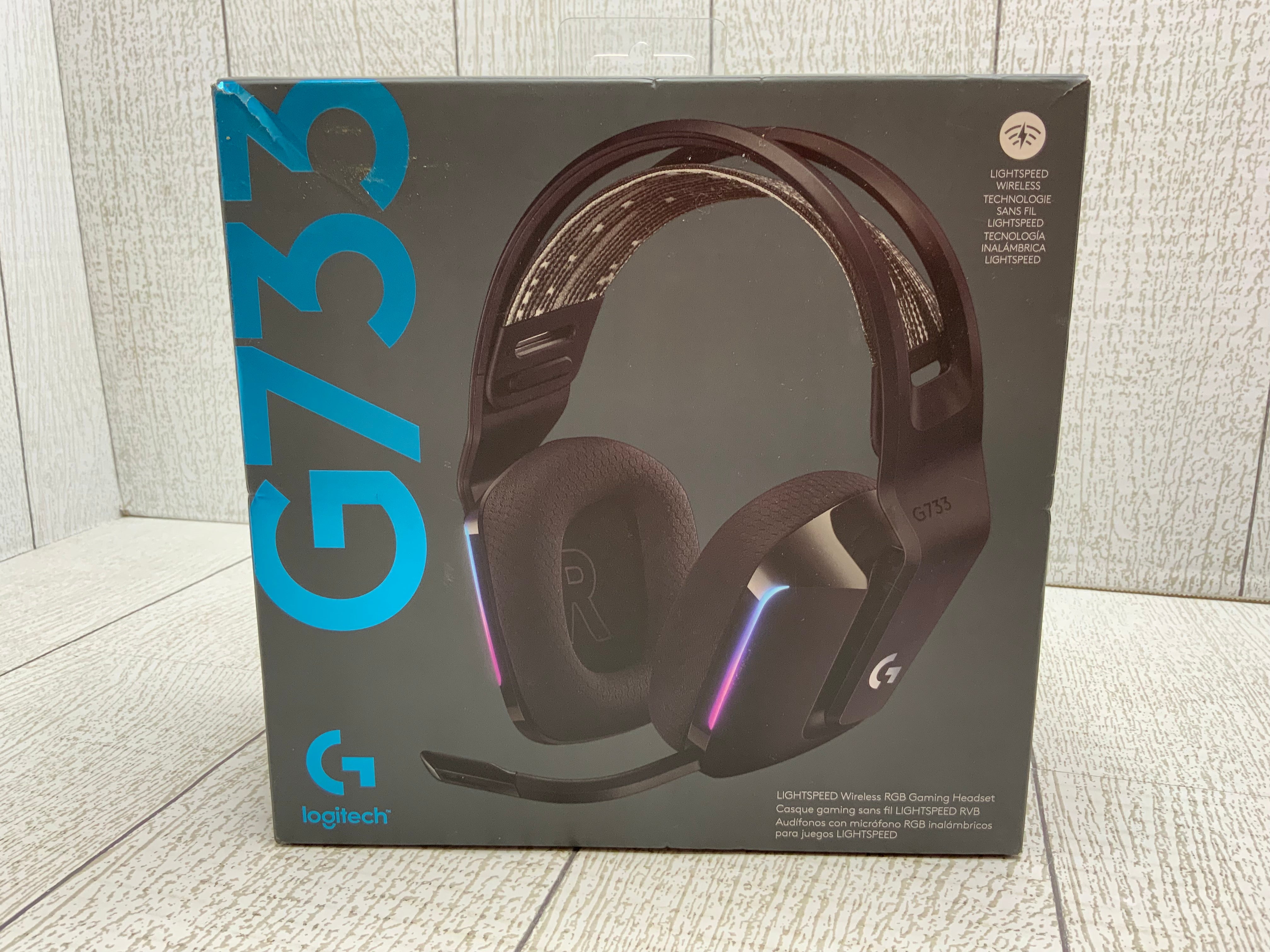 Logitech G933 Lightspeed Gaming Headset with Suspension Headband