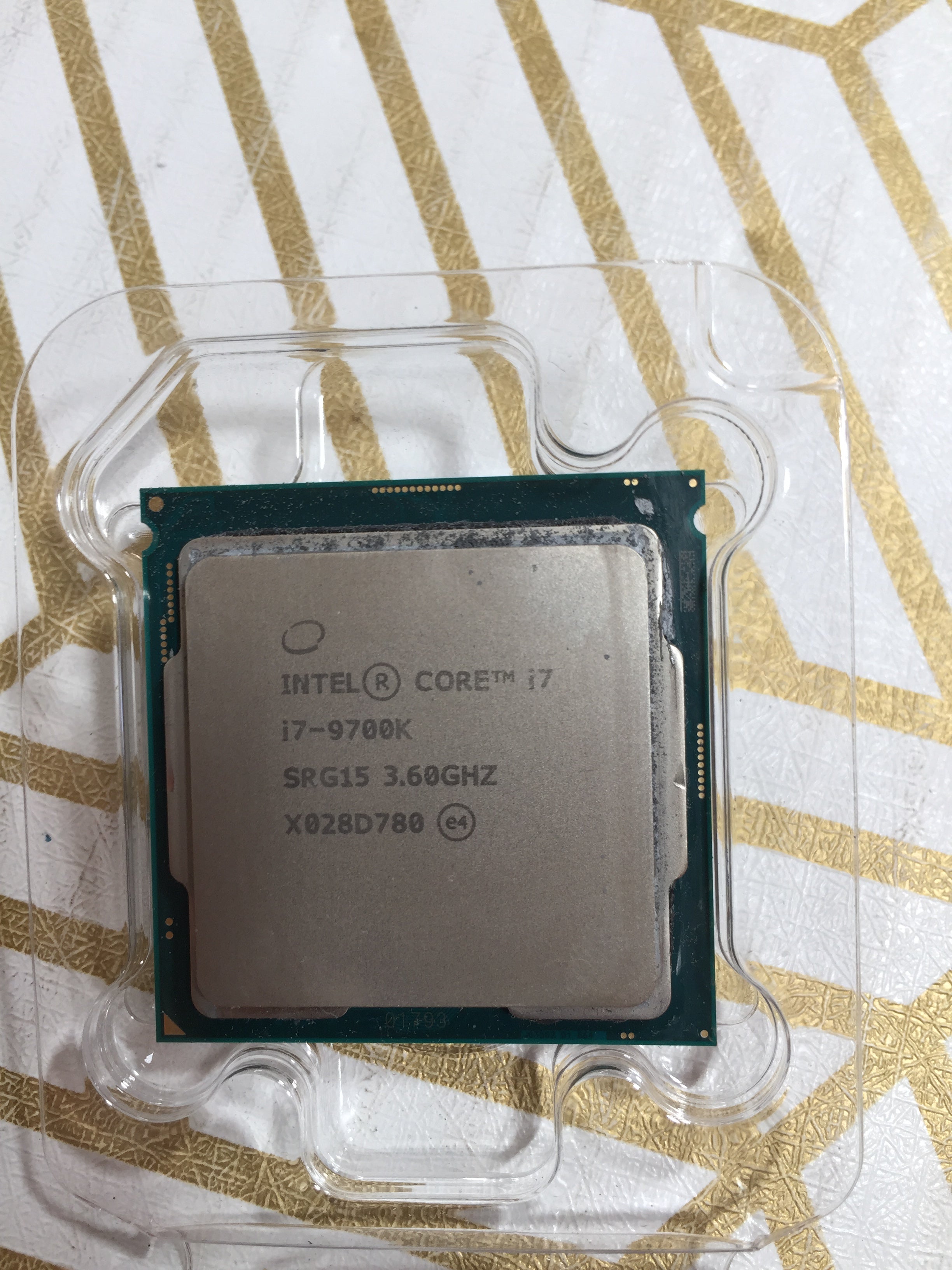 Intel Core i7-9700K Desktop Processor 8 Cores: 3.6 GHz Turbo Unlocked