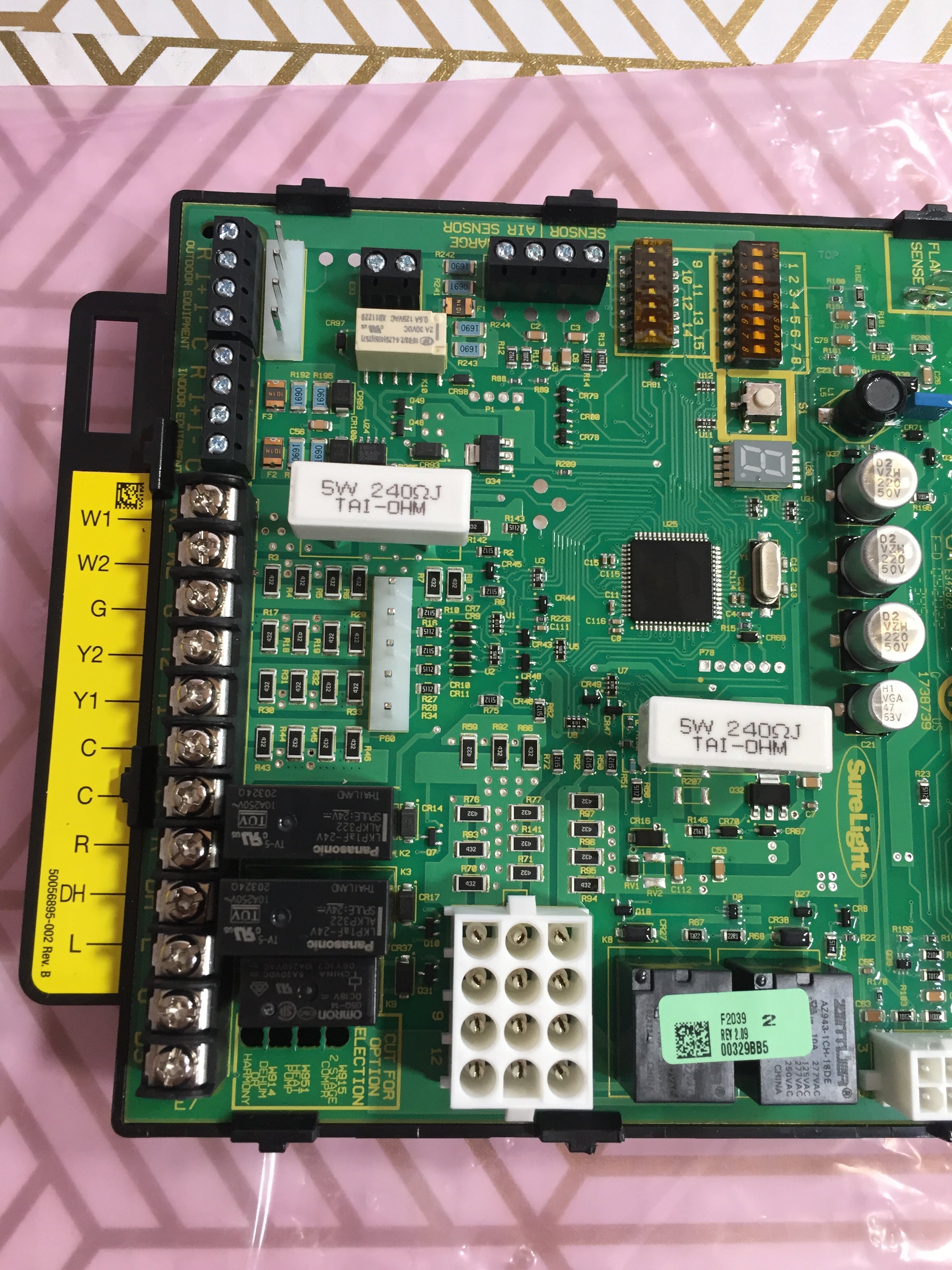 LENNOX 15T94 IGNITION CONTROL BOARD 2 STAGE