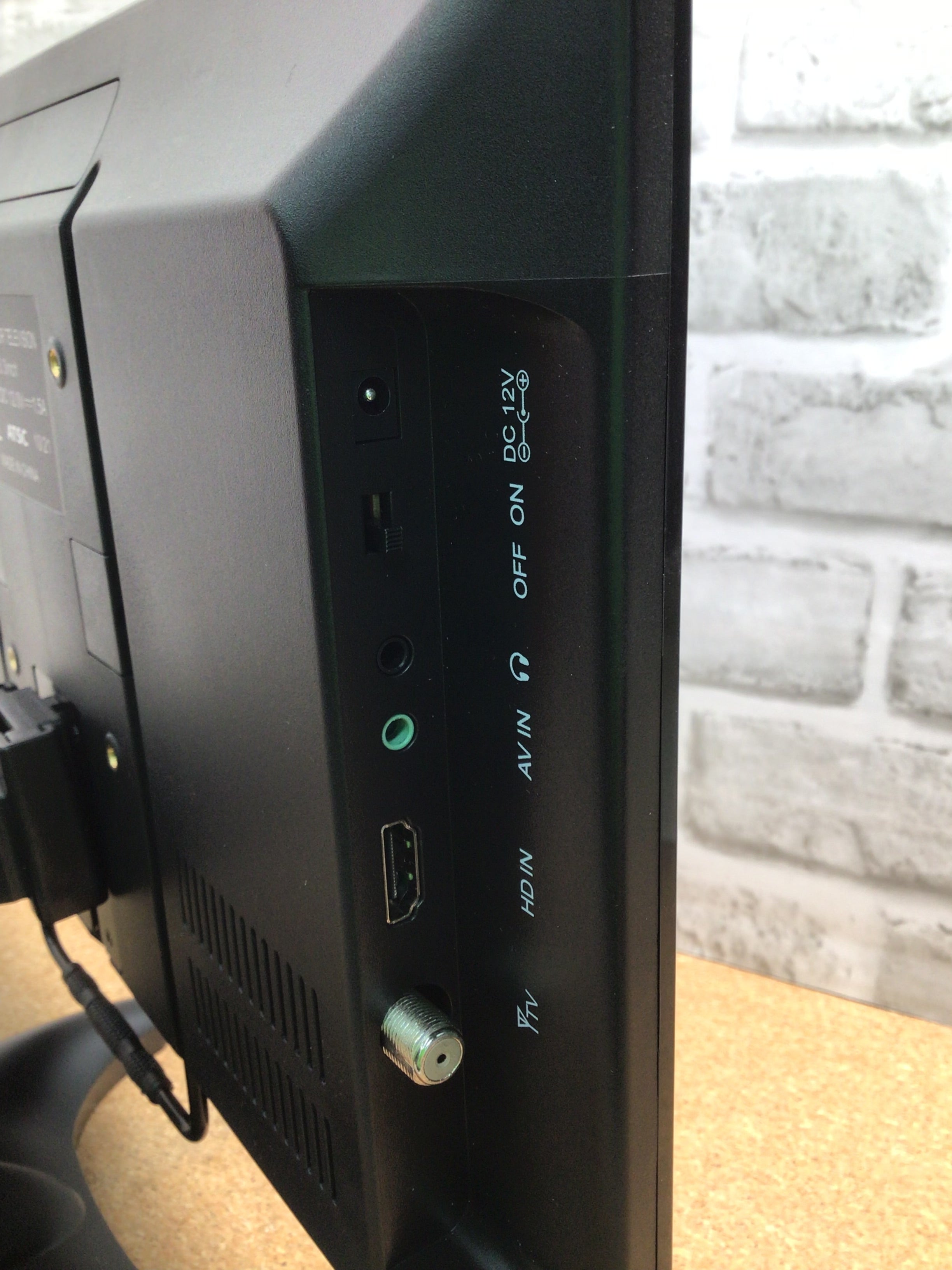 3.3inch Mini TV,Portable **Tested: