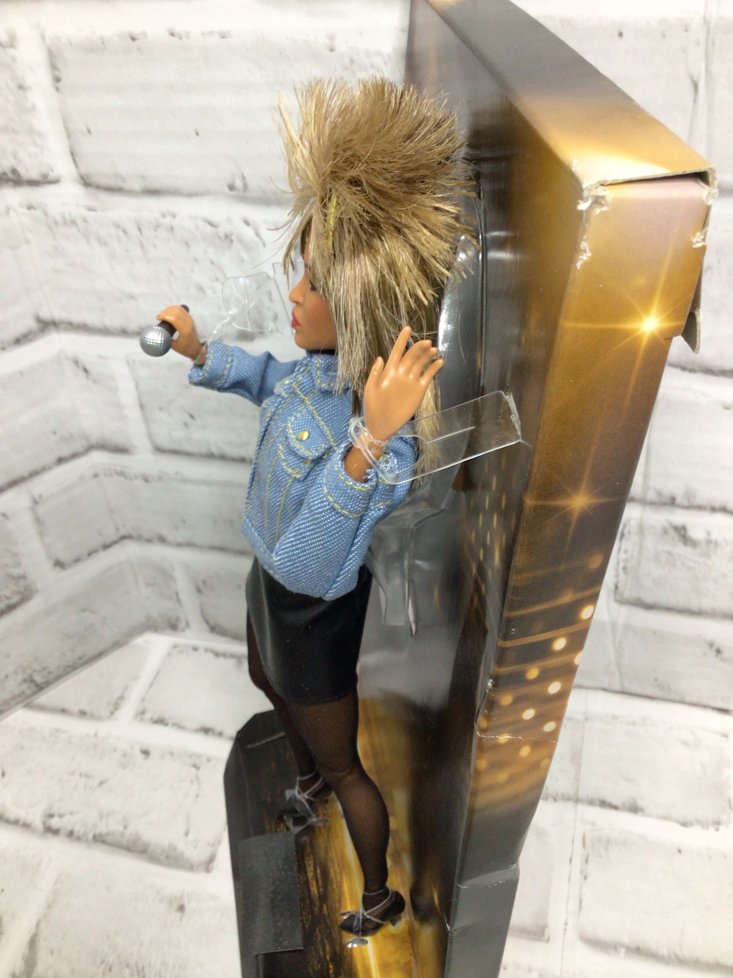 Barbie Signature Tina Turner Barbie Music Series Doll 2022 **OPEN, RET